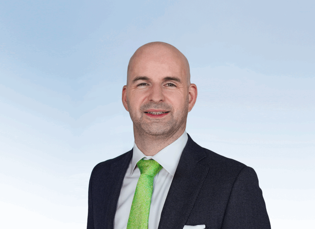 Gordon McKay | Middlefield